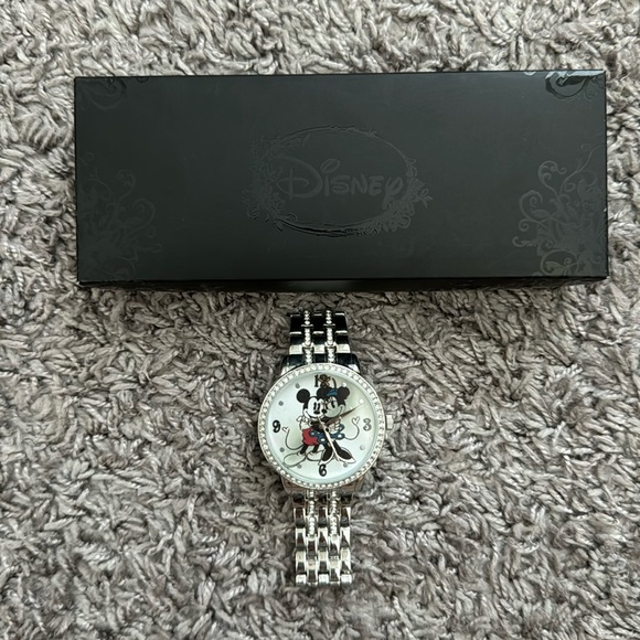 Disney | Accessories | Brand New Watch In Box Disney By Ewatchfactory ...